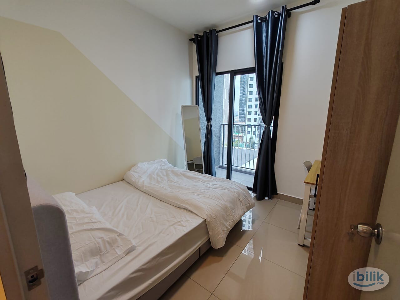 Middle Balcony Room AT M LUNA / M-LUNA Residence, Kepong, Kiara Bay ...