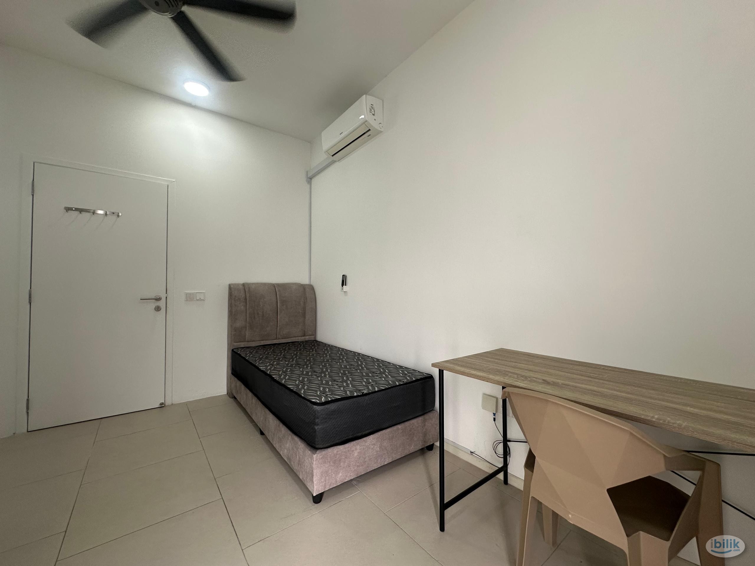 Sqwhere, Super Single Room Fully Furnished, MRT Linked | iBilik